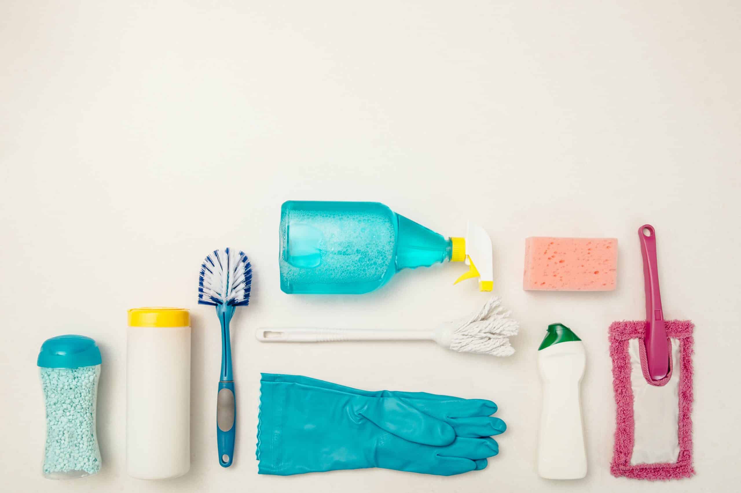 cleaning-supply-flatlay-white_4460x4460.jpg
